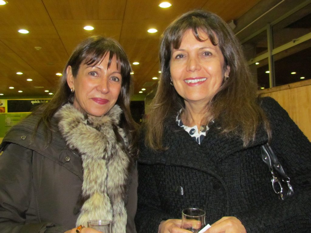 Lanzamiento Manual EtyR y CarolinaT5 - Facultad de Psicología