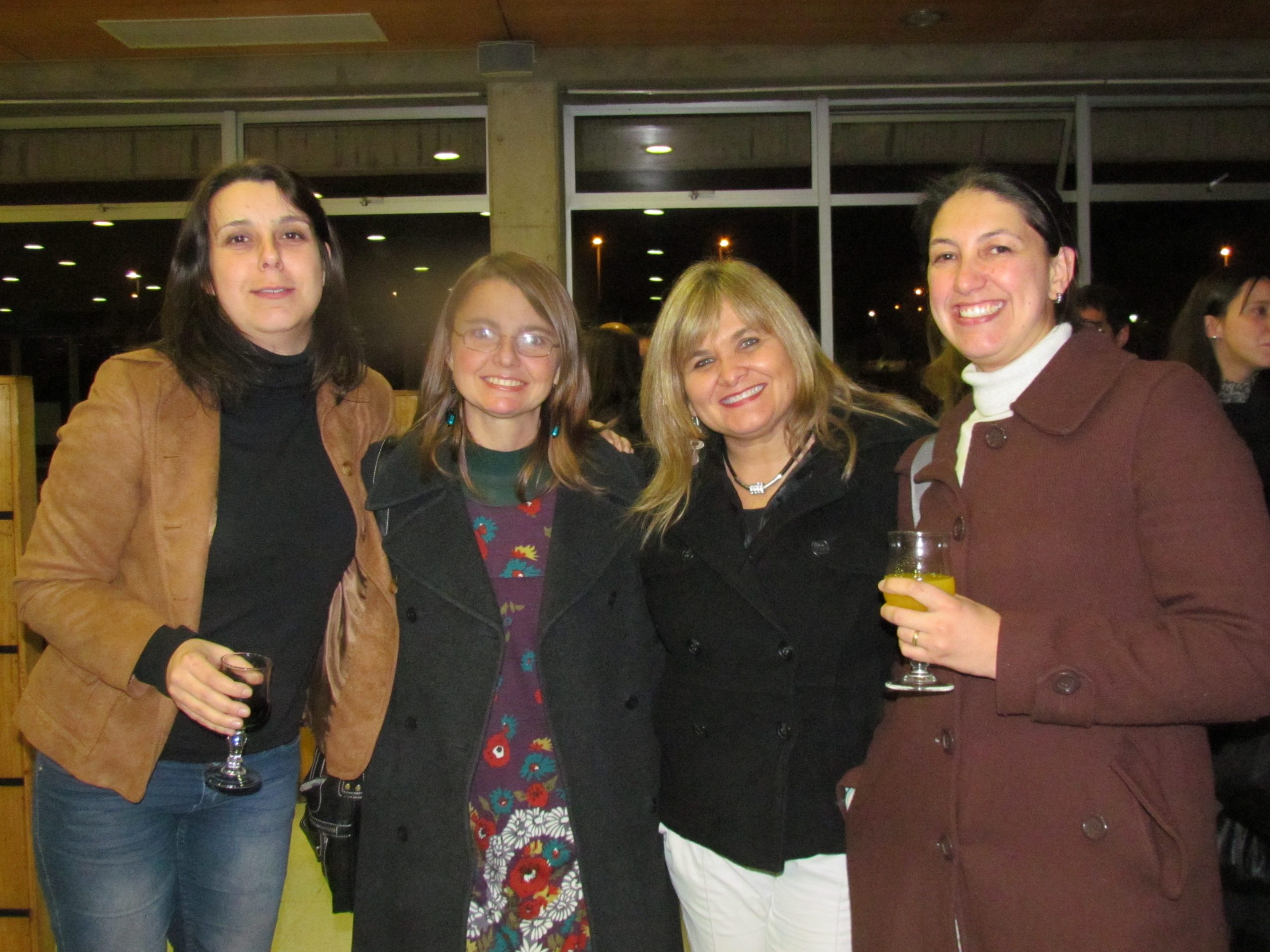 lanzamiento Manual EtyR y CarolinaT3 - Facultad de Psicología