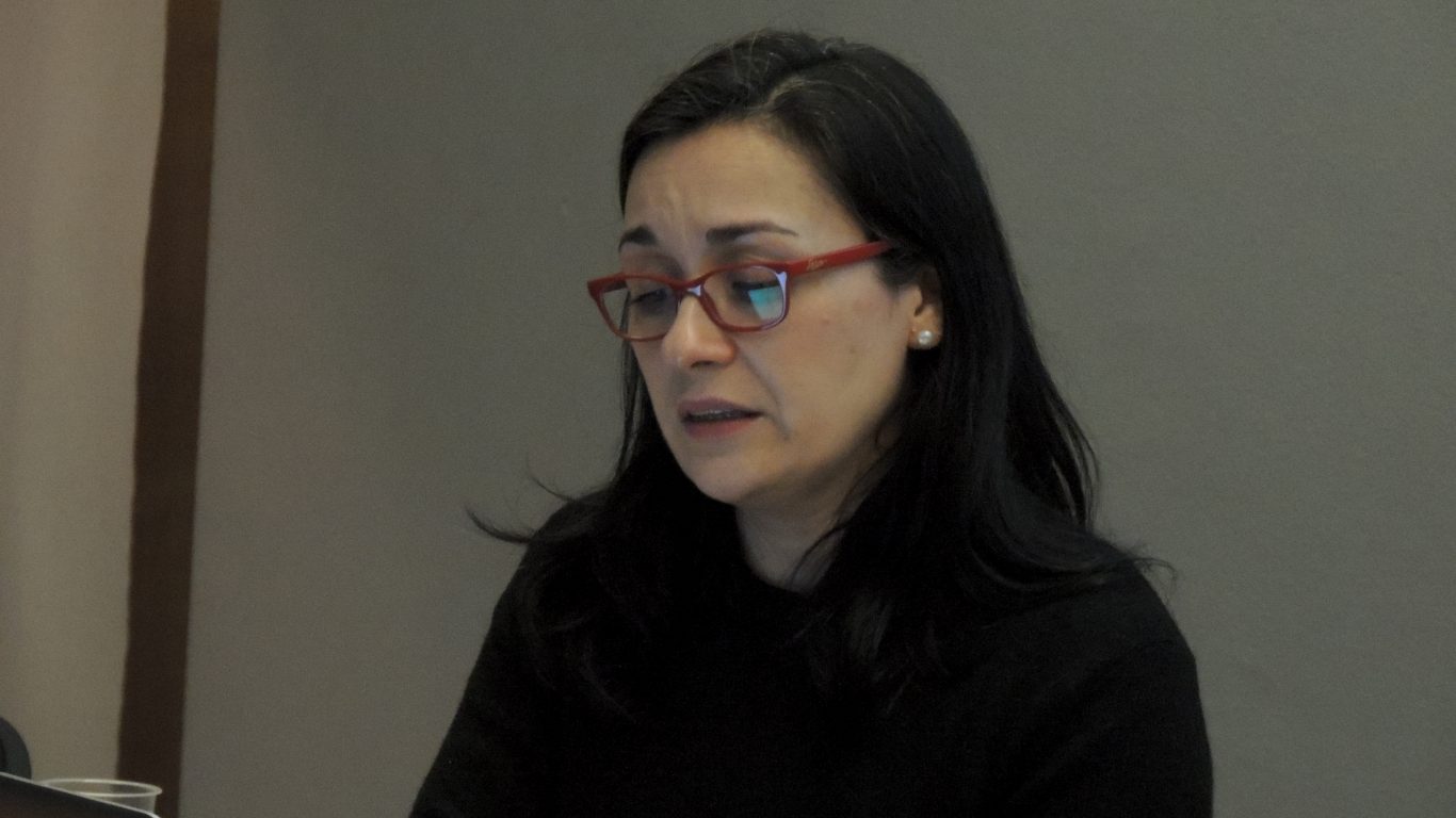 Dra. Mónica González e Investigadores UDD expusieron sobre el rol de la ... Dra. Mónica González e Investigadores UDD expusieron sobre el rol de la ...